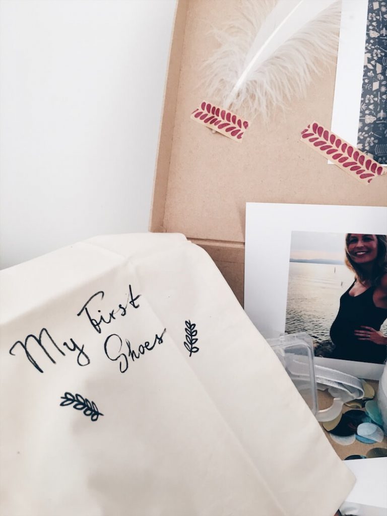 Zelfgemaakt kraamcadeau: baby memory box - unicorns & fairytales