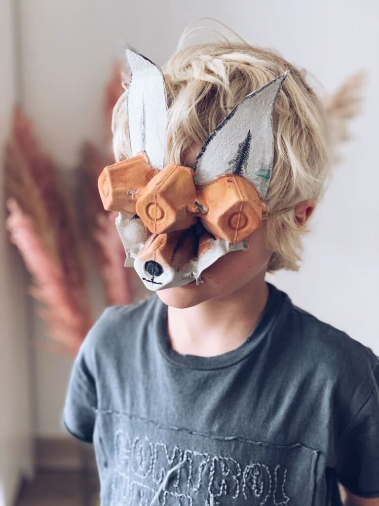 Masker van een eierdoos / vossenmasker - unicorns & fairytales